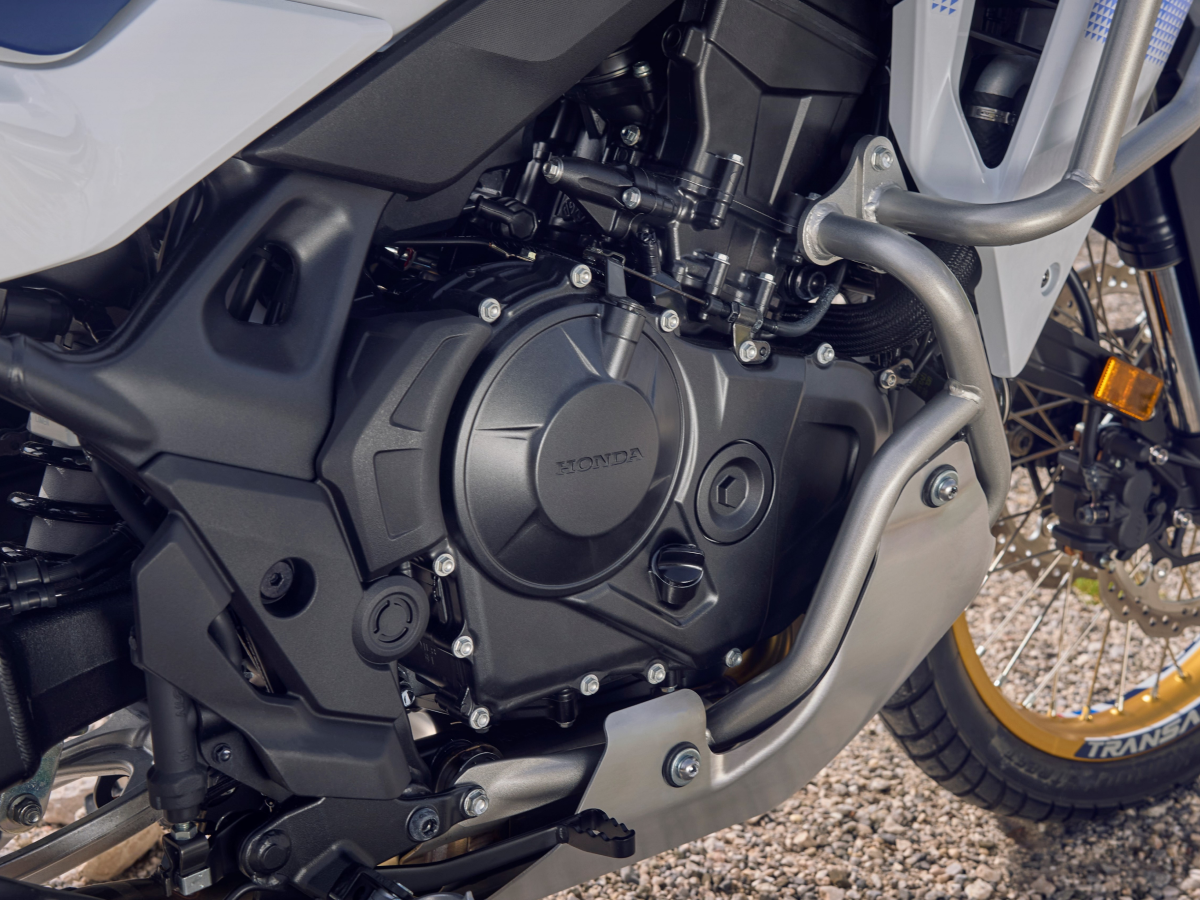 Honda Transalp XL750 Bike Images 2025 | Photos & HD Picture Gallery